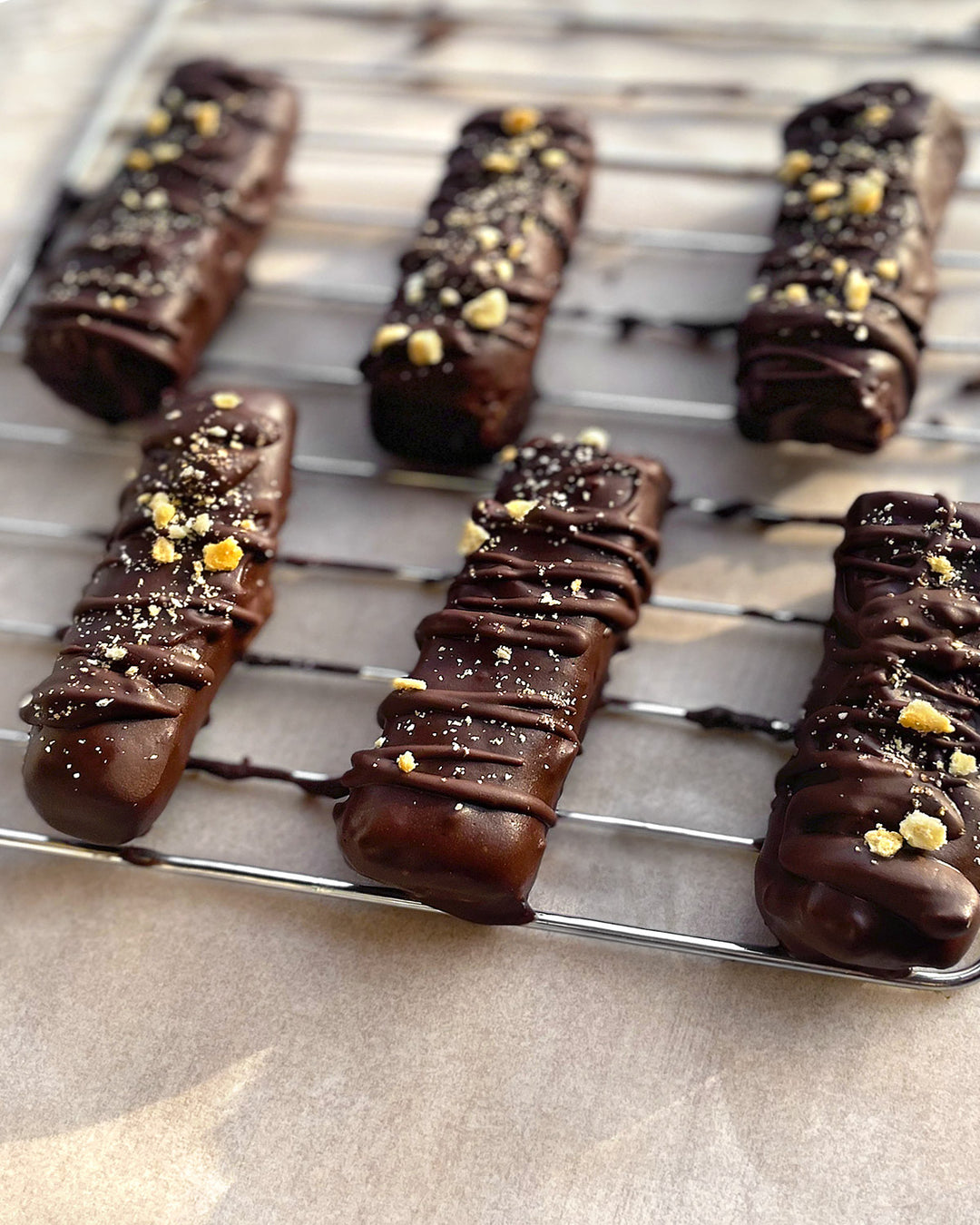 Maca Hazelnut Chocolate Bars – HerbaZest